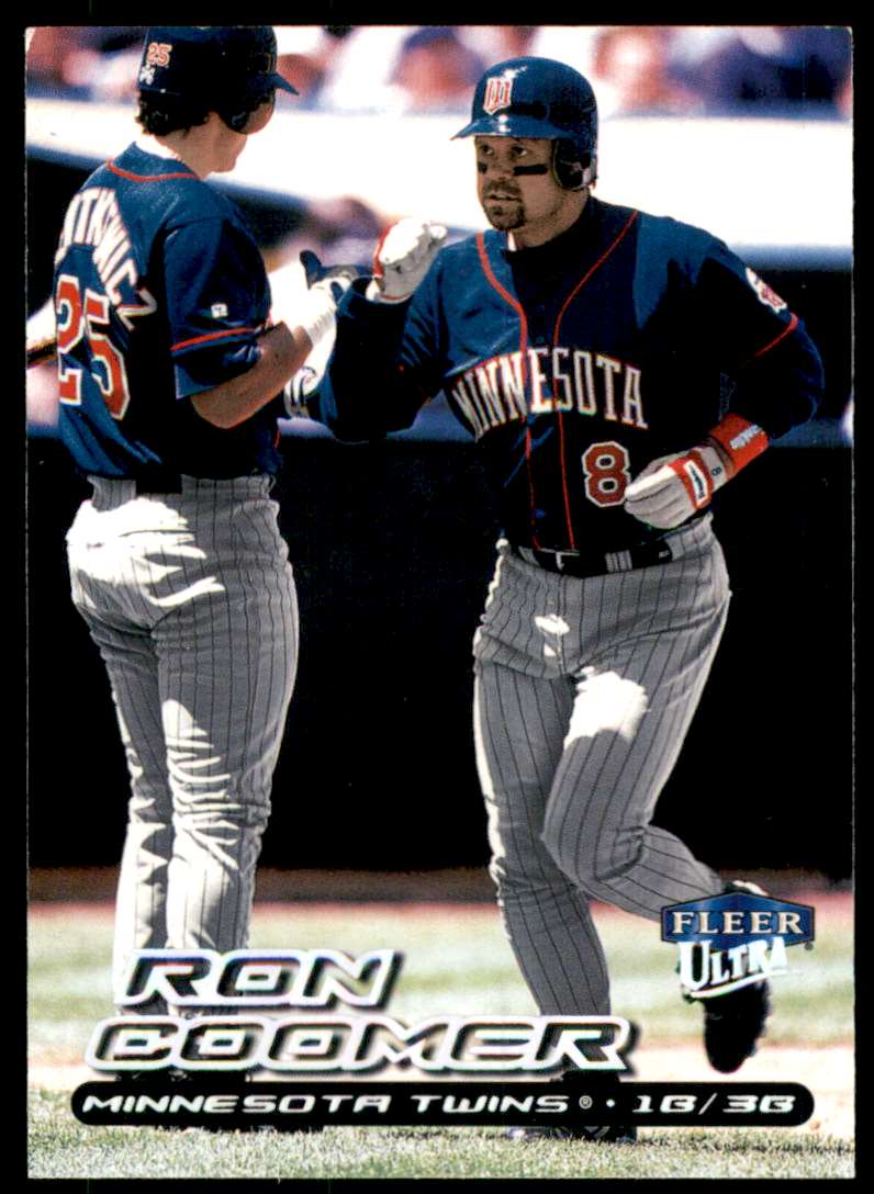 2000 Ultra Baseball Card Ron Coomer #169 on Kronozio