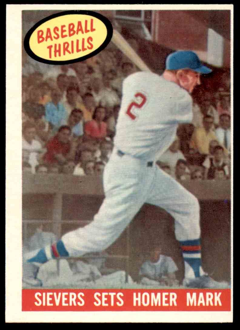 1959 Topps Baseball Thrills - Sievers Sets Homer Mark #465 on Kronozio