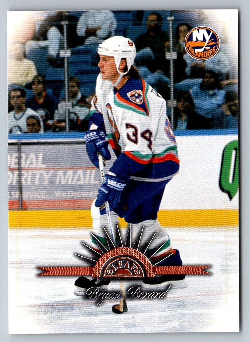 1997-98 Leaf Bryan Berard #30 on Kronozio