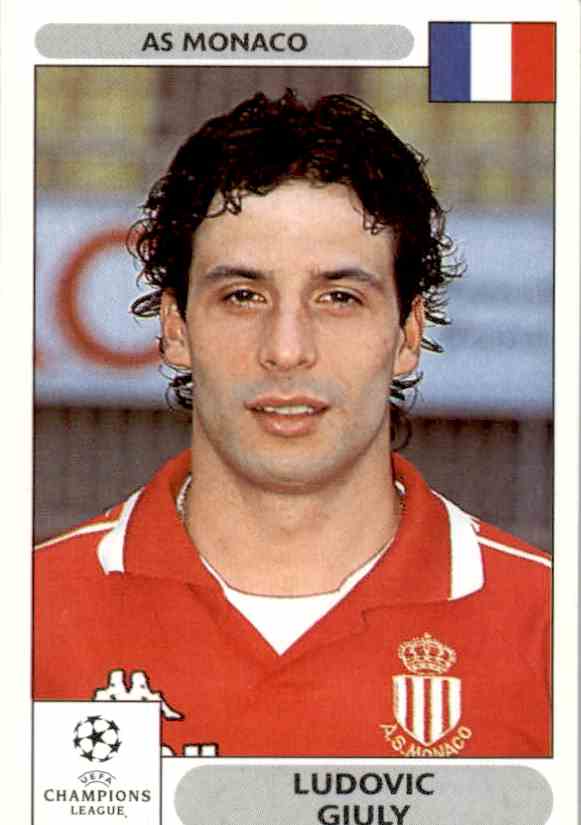 2000 Panini Champions League 2000-2001 Base Ludovic Giuly #164 on Kronozio