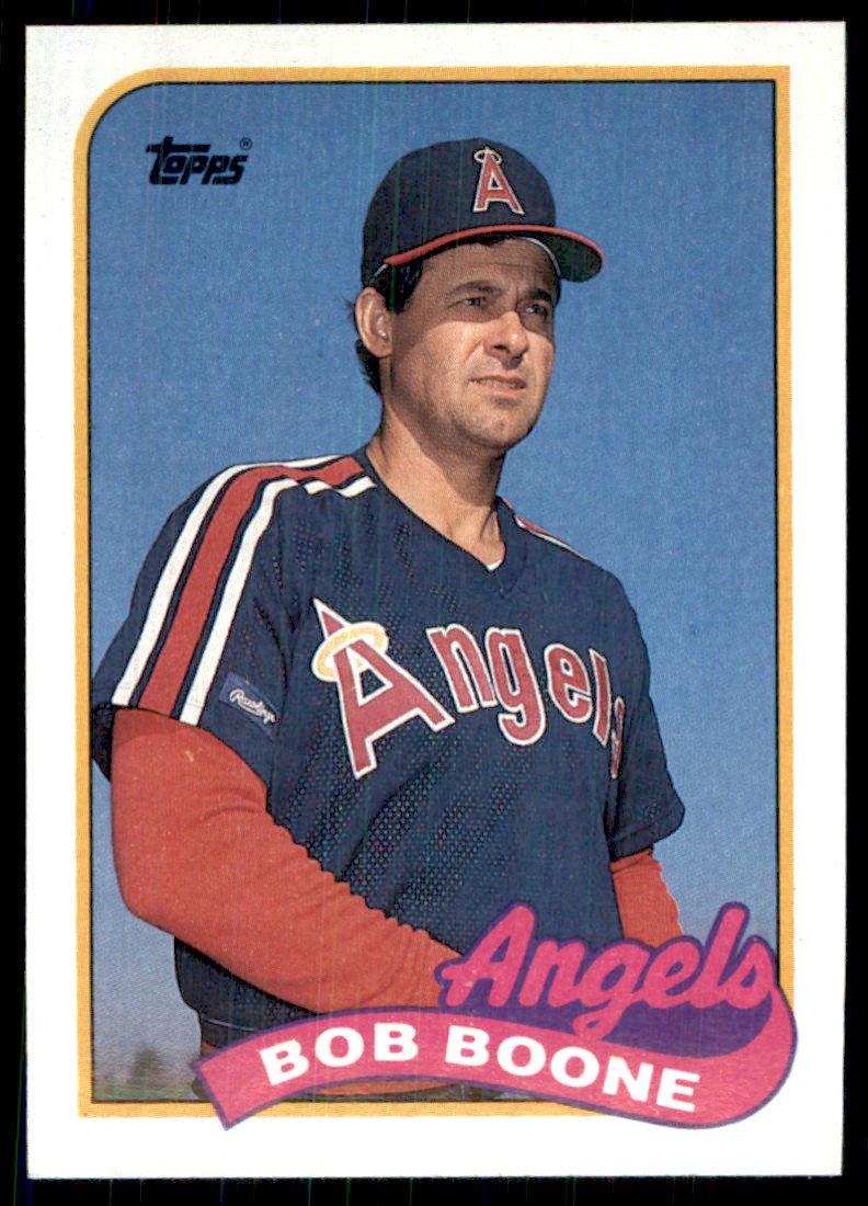 1989 Topps Bob Boone #243 on Kronozio